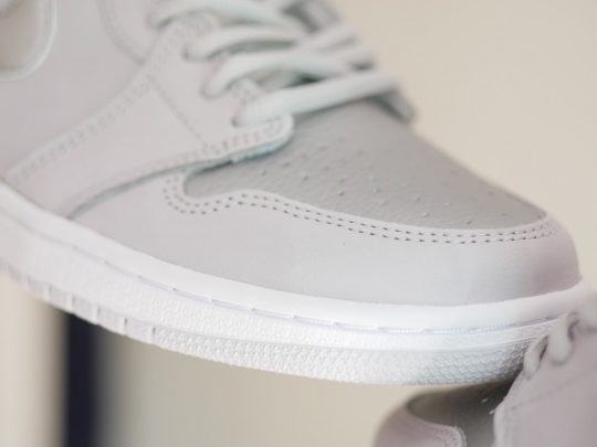 Air Jordan 1 Retro High CO Japan Neutral Grey (2020)